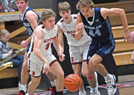 Tigers’ late run not enough against Warriors in ACAC game | News Banner